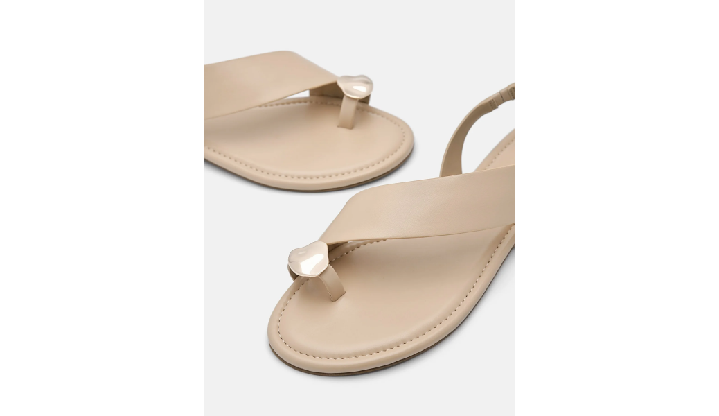 Demi Toe Loop Sandals | Pedro